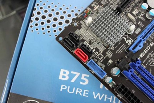 主流也能享受一线品质 蓝宝石稳定B75小板仅399_蓝宝石 Pure White B75A-MA_主板厂商稿-中关村在线