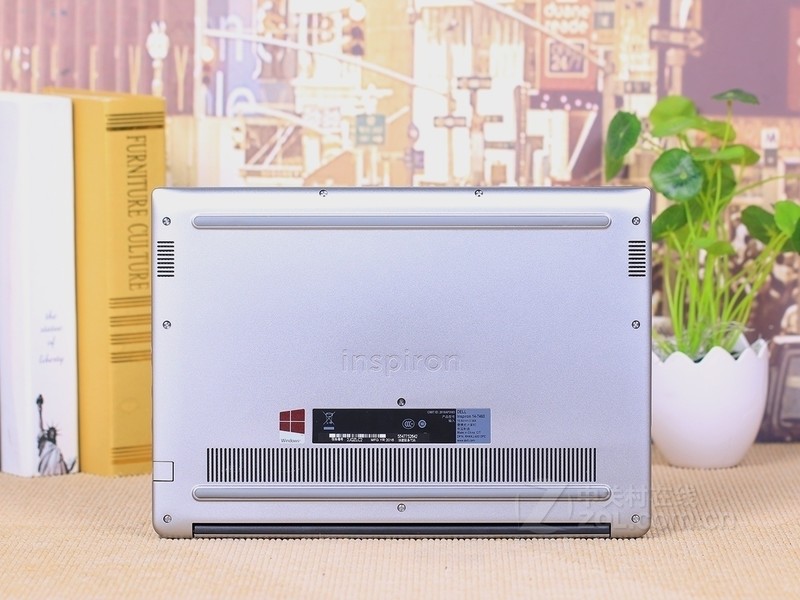 戴尔灵越 燃7000(Ins 14-7460-D1525S)图片