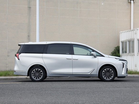 别克GL8 2025款 陆尊 智享版报价_参数_图片_点评_别克汽车-ZOL中关村在线