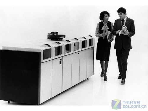 IBM 3340：现代硬盘的祖先_企业存储新闻产业-中关村在线