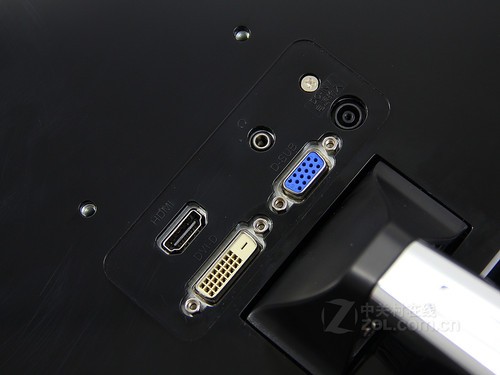 LED+HDMI强力出击 LG新E2351液晶首测_LG E2351T-BN_液晶显示器评测-中关村在线
