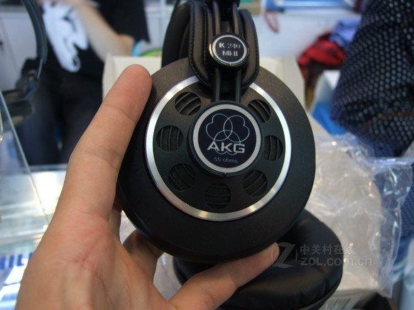 【AKG K240 MKII】报价_参数_图片_论坛_AKG K240 MKII耳机报价-ZOL中关村在线